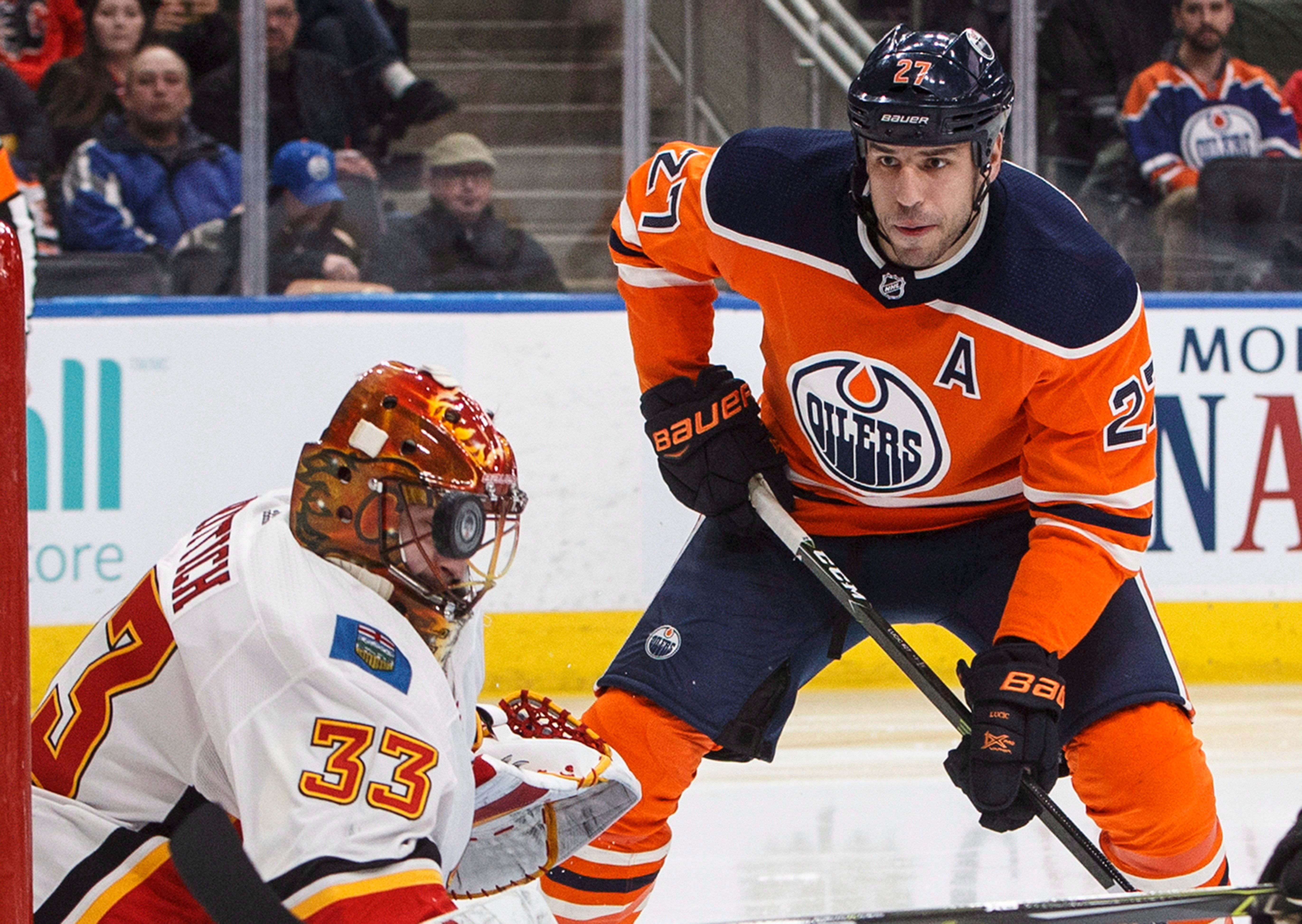 15 Most Effective Tough Guys In The NHL SportsBreak